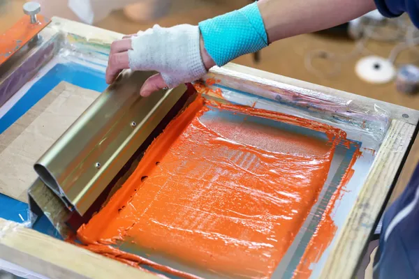 Silkscreen Printing in Singapore | Guide to Screen Printing T-Shirts in Singapore